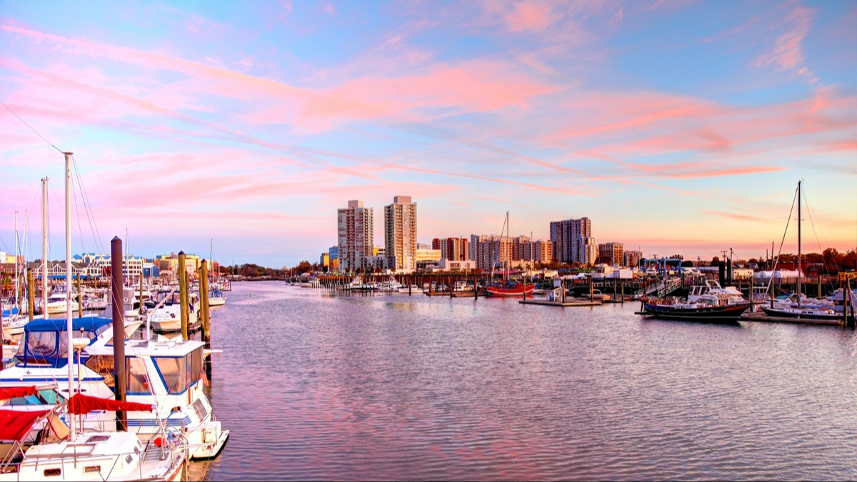 Exploring Retirement in Connecticut: A Comprehensive Review - Agemy ...